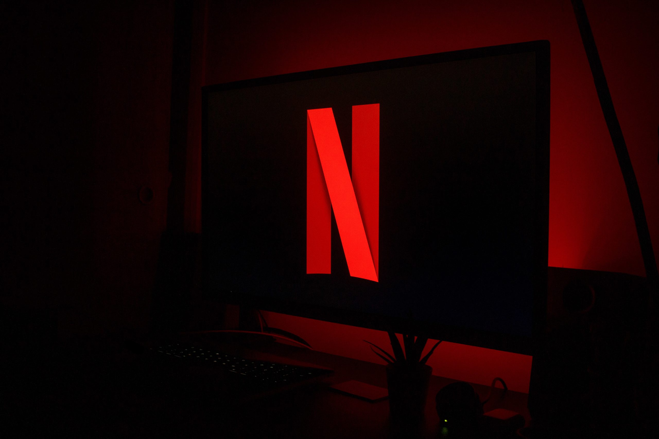 Support for Russian Streaming Suspension is Strong Among Netflix Users ...